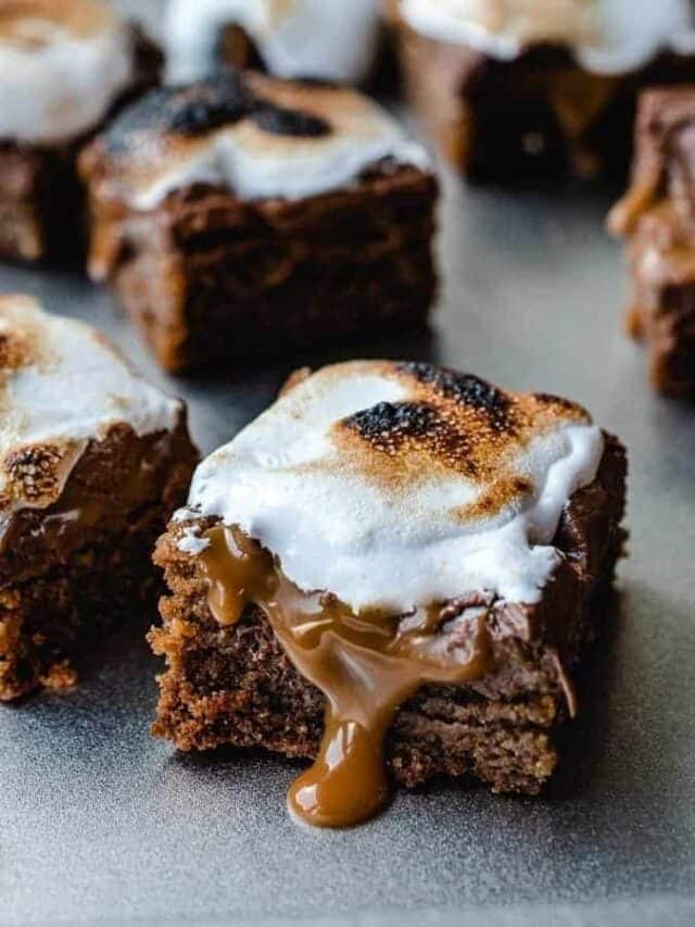 Dreamy S'mores Caramel Bars Recipe | Kickass Baker