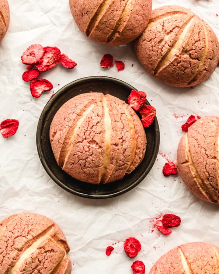 Strawberry Conchas - kickass baker