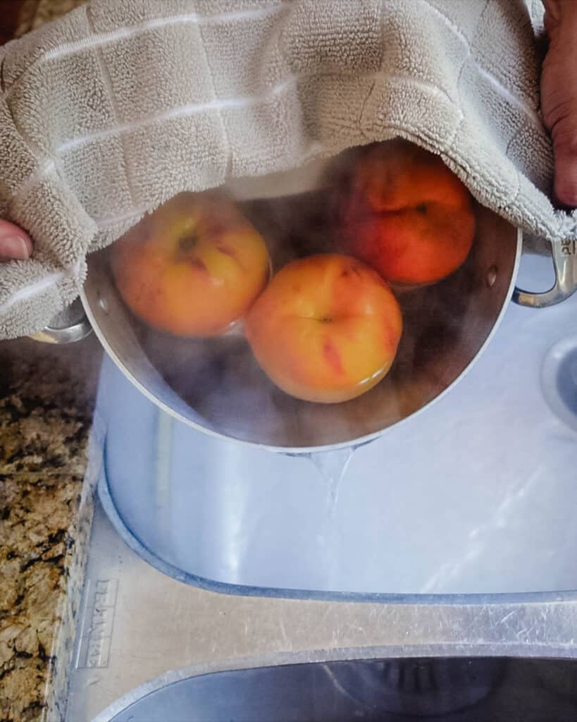 How To Blanch Peaches - Kickass Baker
