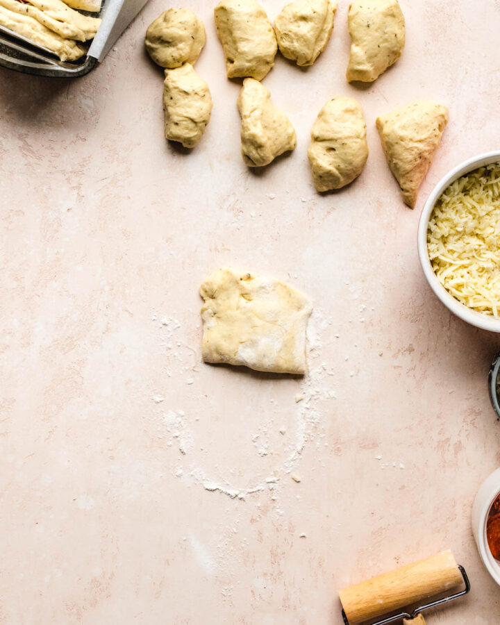 Pull Apart Pizza Bread- Kickass Baker