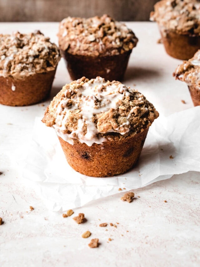 Bake Up A Batch of Cinnamon Streusel Muffin for Breakfast | Kickass Baker