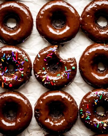 Baked Chocolate Donut Recipe (in 30 minutes!) - Kickass Baker